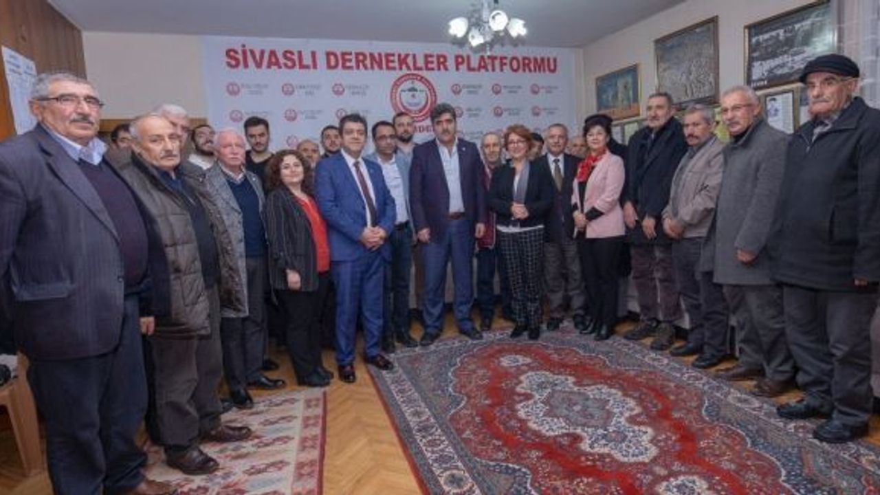 CHP Melikgazi Başkan Adayı Karaoğlu Gesili kadınların misafiri oldu ...