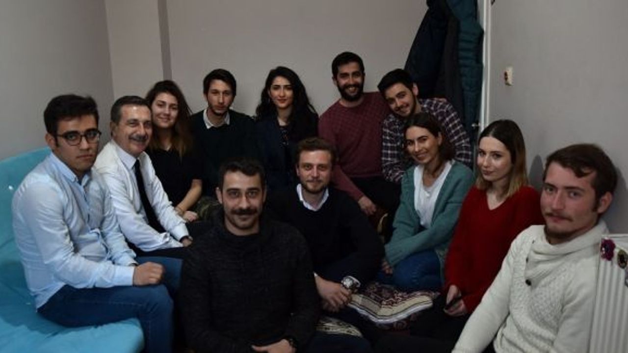 Başkan Ataç öğrenci evine konuk oldu - Hukuki Haber