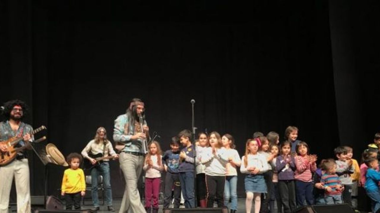 Vefatı’nın 20. Yılında Barış Manço Nostaljisi - Hukuki Haber