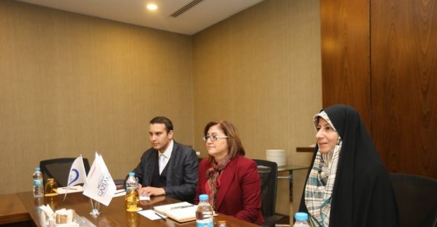 Başkan Şahin, Asya belediye başkanlarıyla deneyimlerini paylaştı ... Başkan Şahin, Asya belediye başkanlarıyla deneyimlerini paylaştı ...