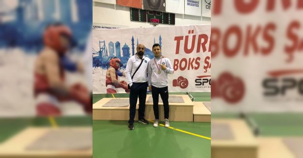 Boksör Ferhat İncekaya Türkiye 2.’si oldu - Hukuki Haber